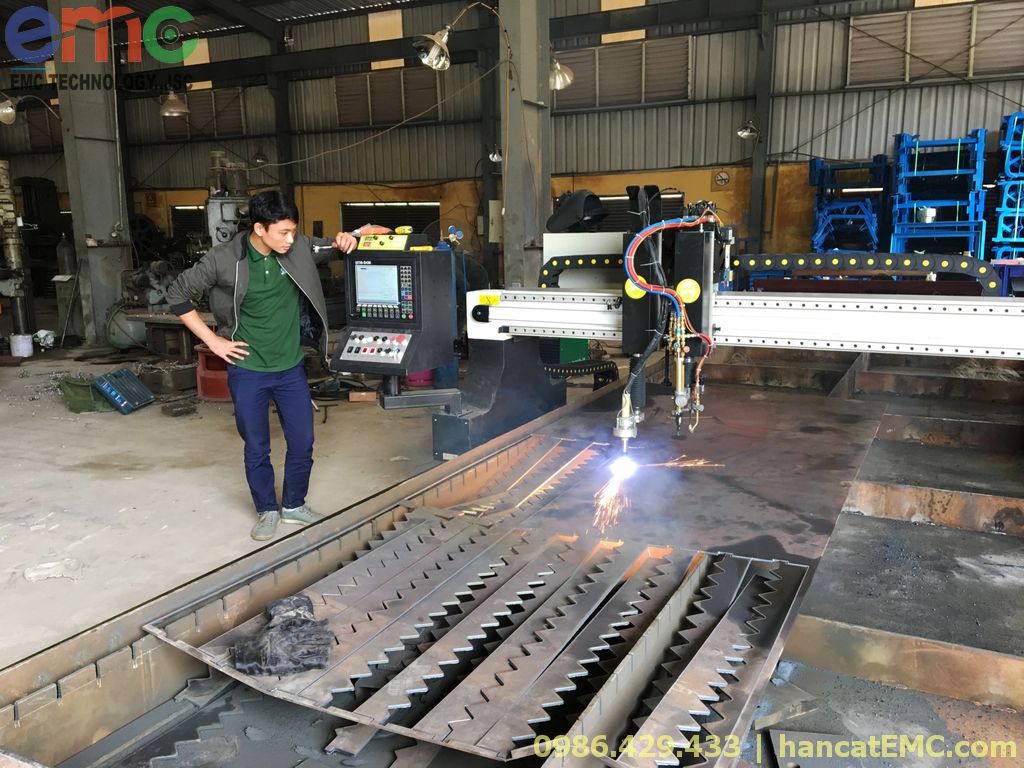03 Máy cắt CNC Plasma EMC-3000 ở Hưng Yên, Quảng Ninh, Hải Phòng